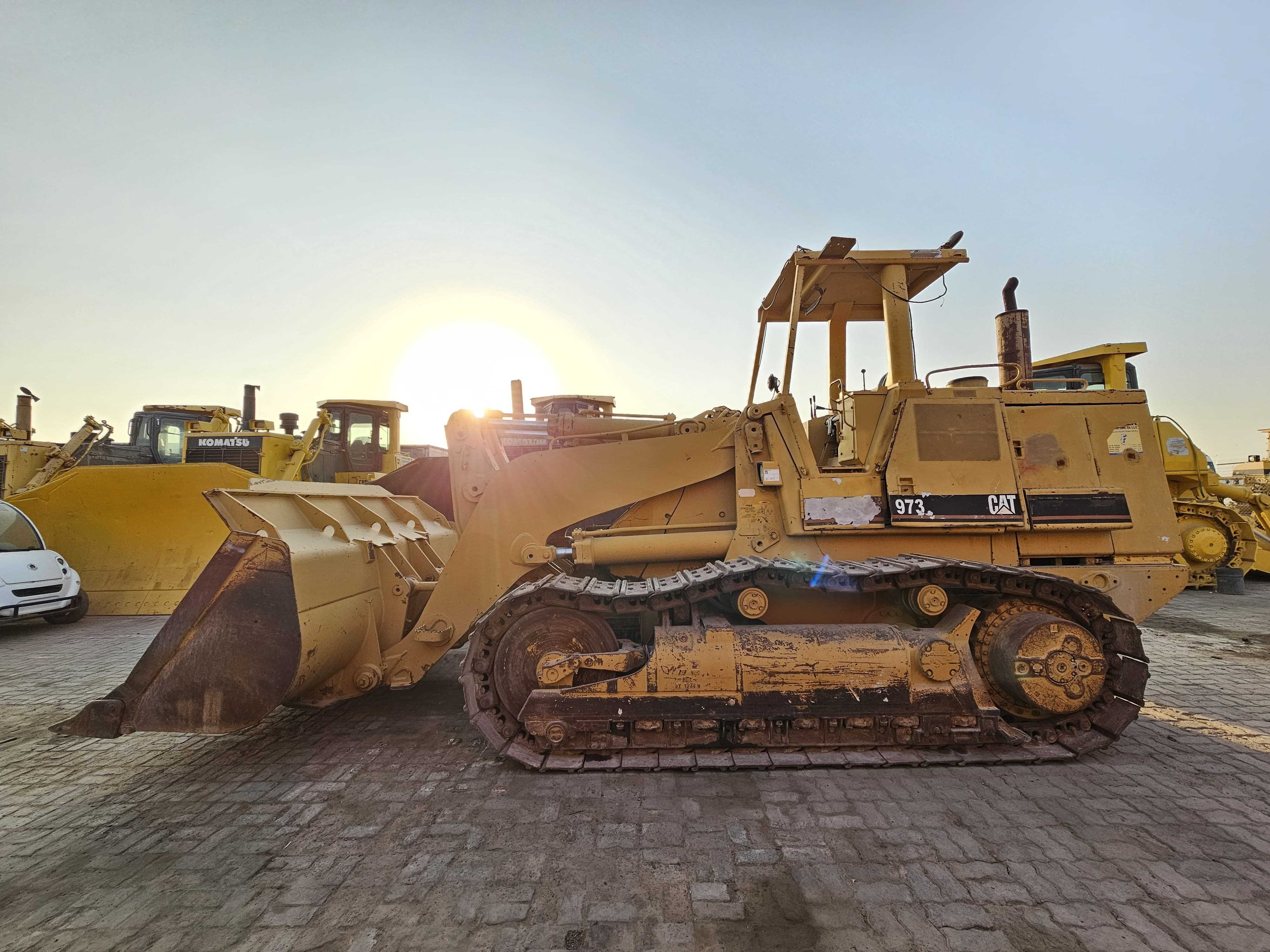 CATERPILLAR 973 | MHJ Heavy Equipment Trading LLC