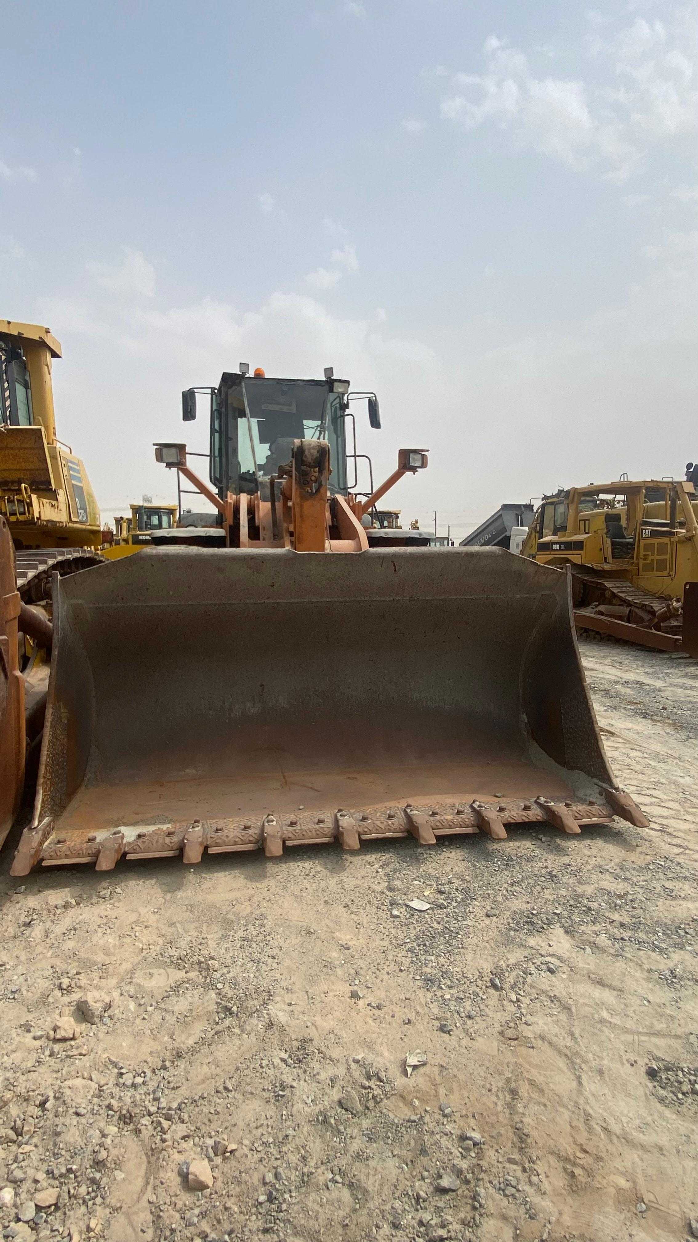 CASE 921E | MHJ Heavy Equipment Trading LLC